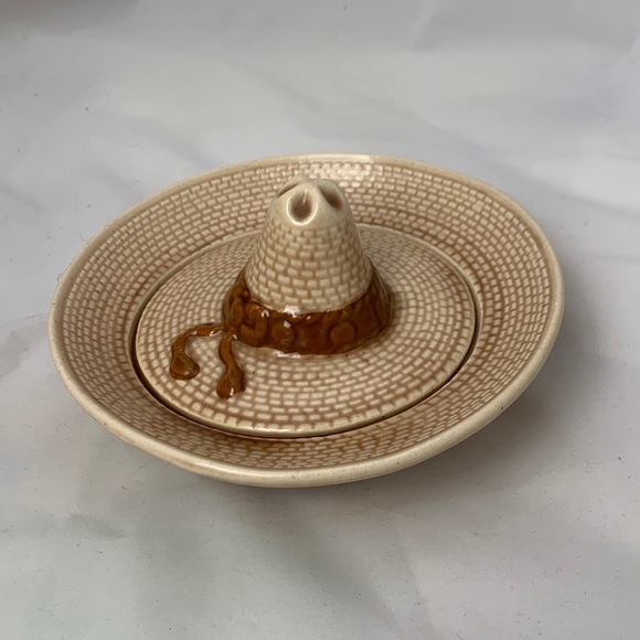 California Pottery | Dining | Vintage California Pottery Sombrero Hat ...
